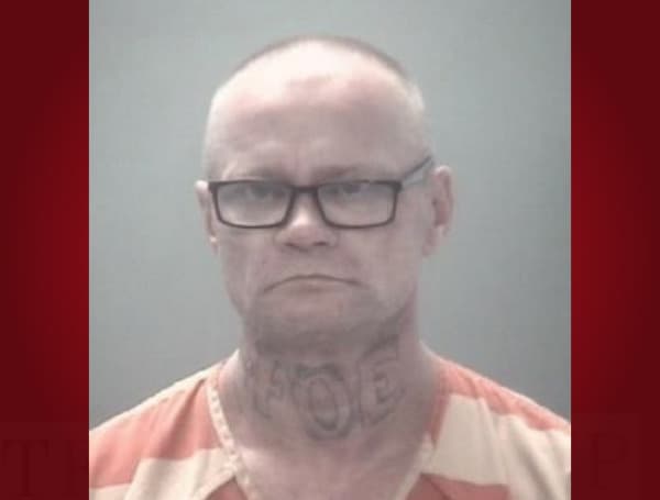Pasco Sheriff Searching For 51 Year Old Sex Offender Ronald Wells Jr