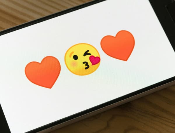 Navigating The Intersection Of Online Dating And Mental Well-being Navigating The Intersection Of Online Dating And Mental Well-being